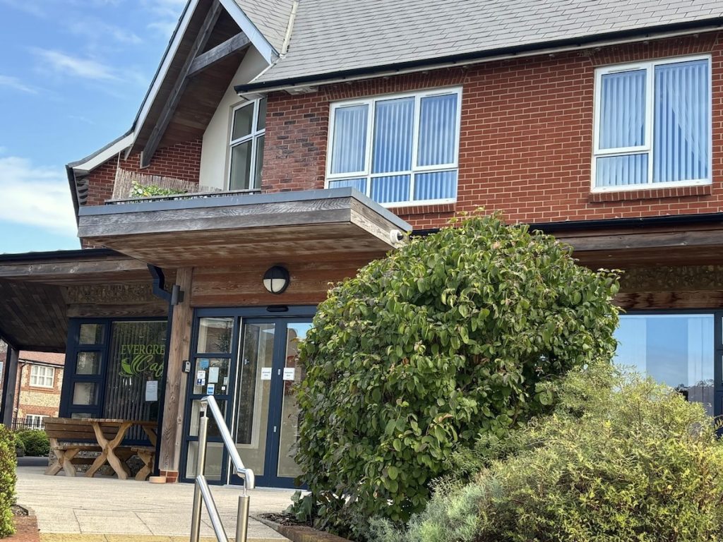 Evergreen Cafe – Welcome To Salisbury!